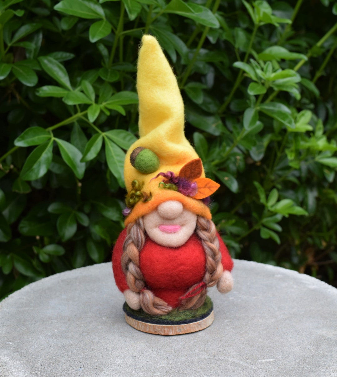Wool Gnome, Wool Tomte, Lady Gnome, Female Gnome, Acorn, Autumn ...