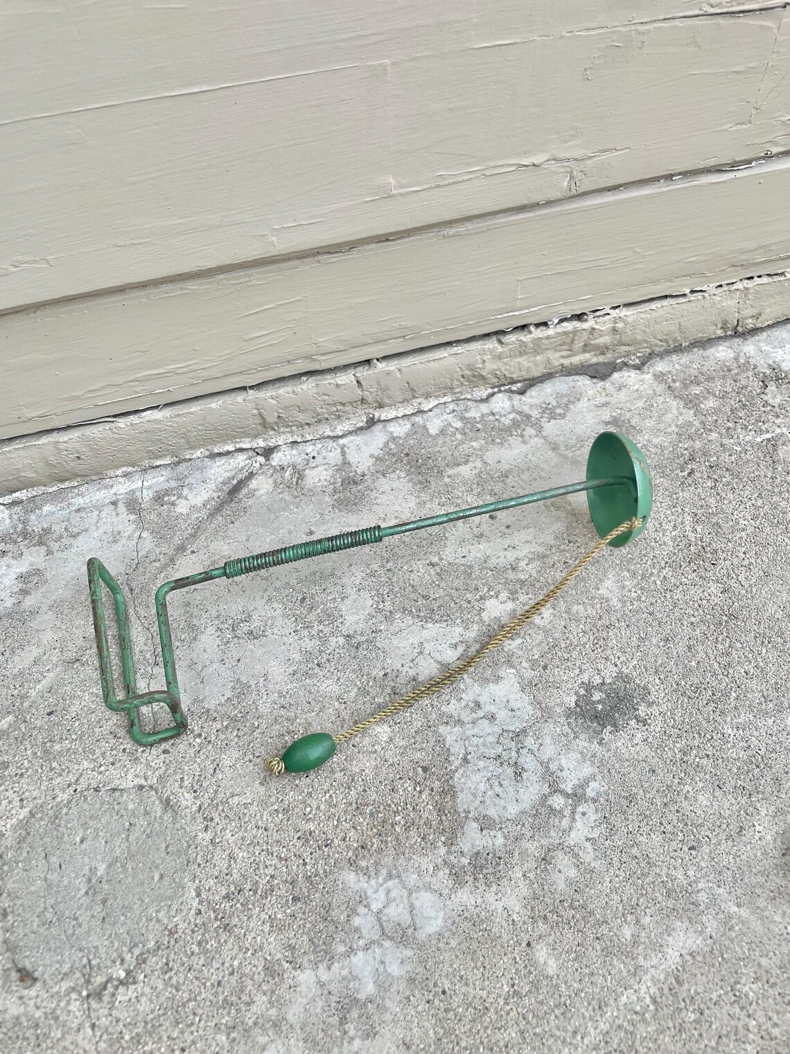 Vintage Store Display Spring Loaded Hat Stand - Etsy