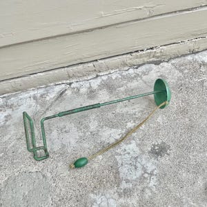 Vintage Store Display Spring Loaded Hat Stand - Etsy