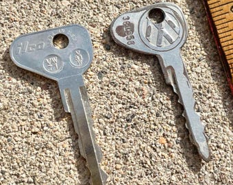 Vintage Volkswagen Key, Huf FB158, 1950's VW Bus Key, Automobile Keys ...