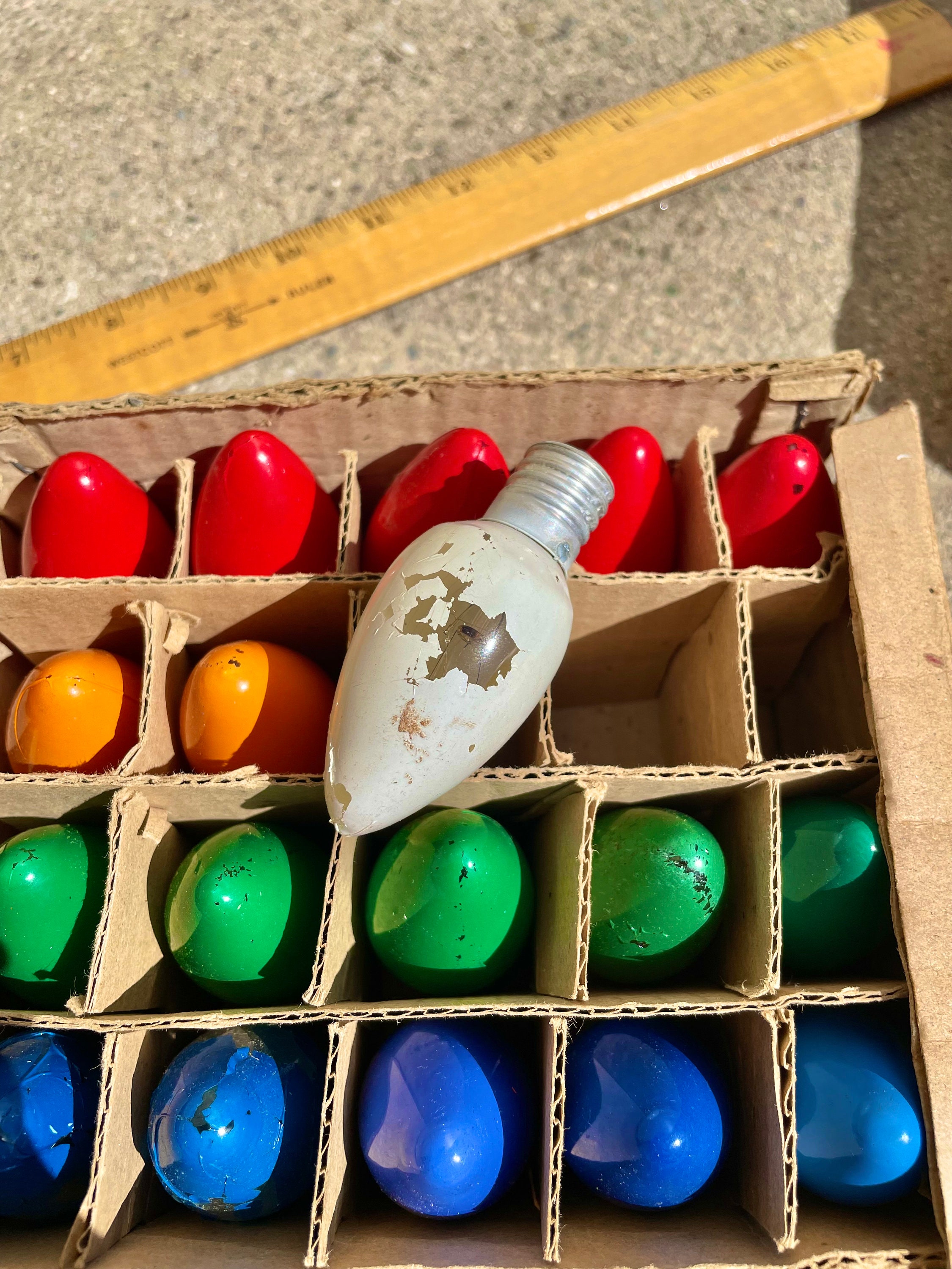 Vintage Christmas Light Bulbs C-9 Base NOS in Box - Etsy