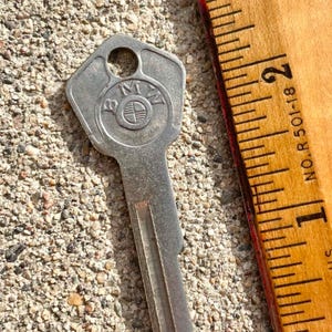 Vintage BMW Trunk/glove Box Key UNCUT - Etsy