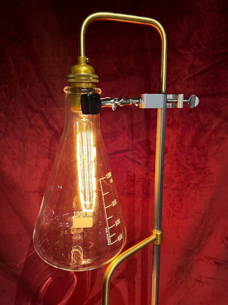Illuminated Chemistry Station - Etsy