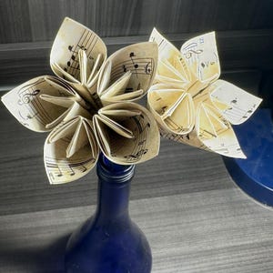 Sheet Music Lily Flowers - Kusudama Paper Flowers - Musical Flowers ...