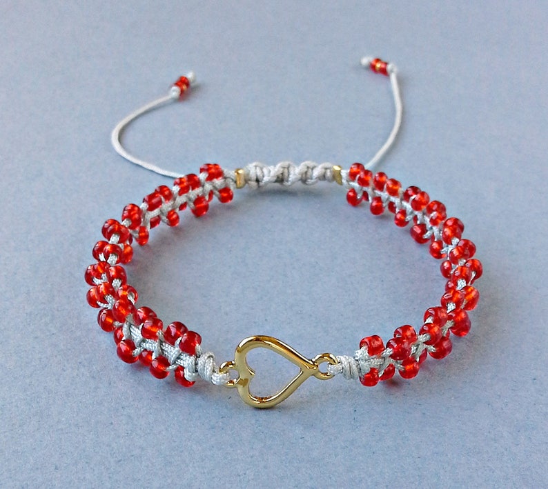 Red Seed Bead Heart Bracelet Valentines Day Bracelet Tiny - Etsy