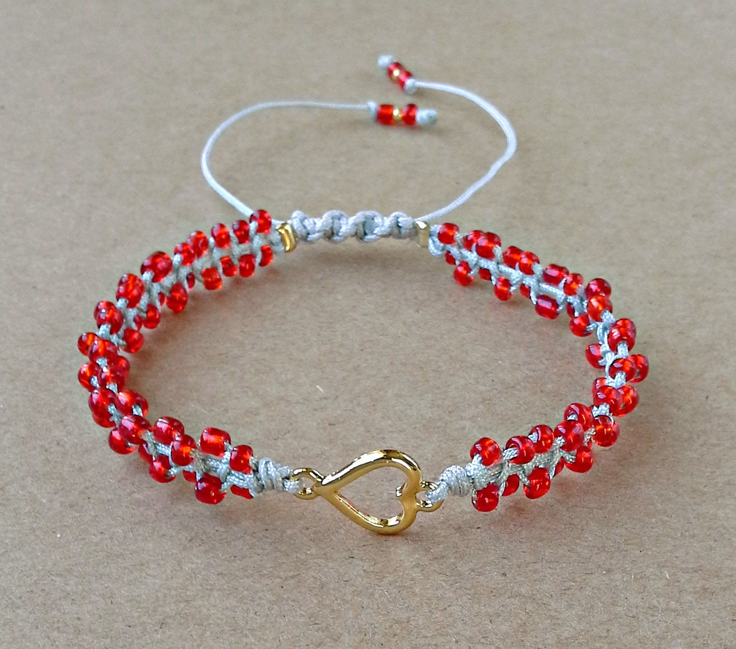 Red Seed Bead Heart Bracelet Valentines Day Bracelet Tiny - Etsy