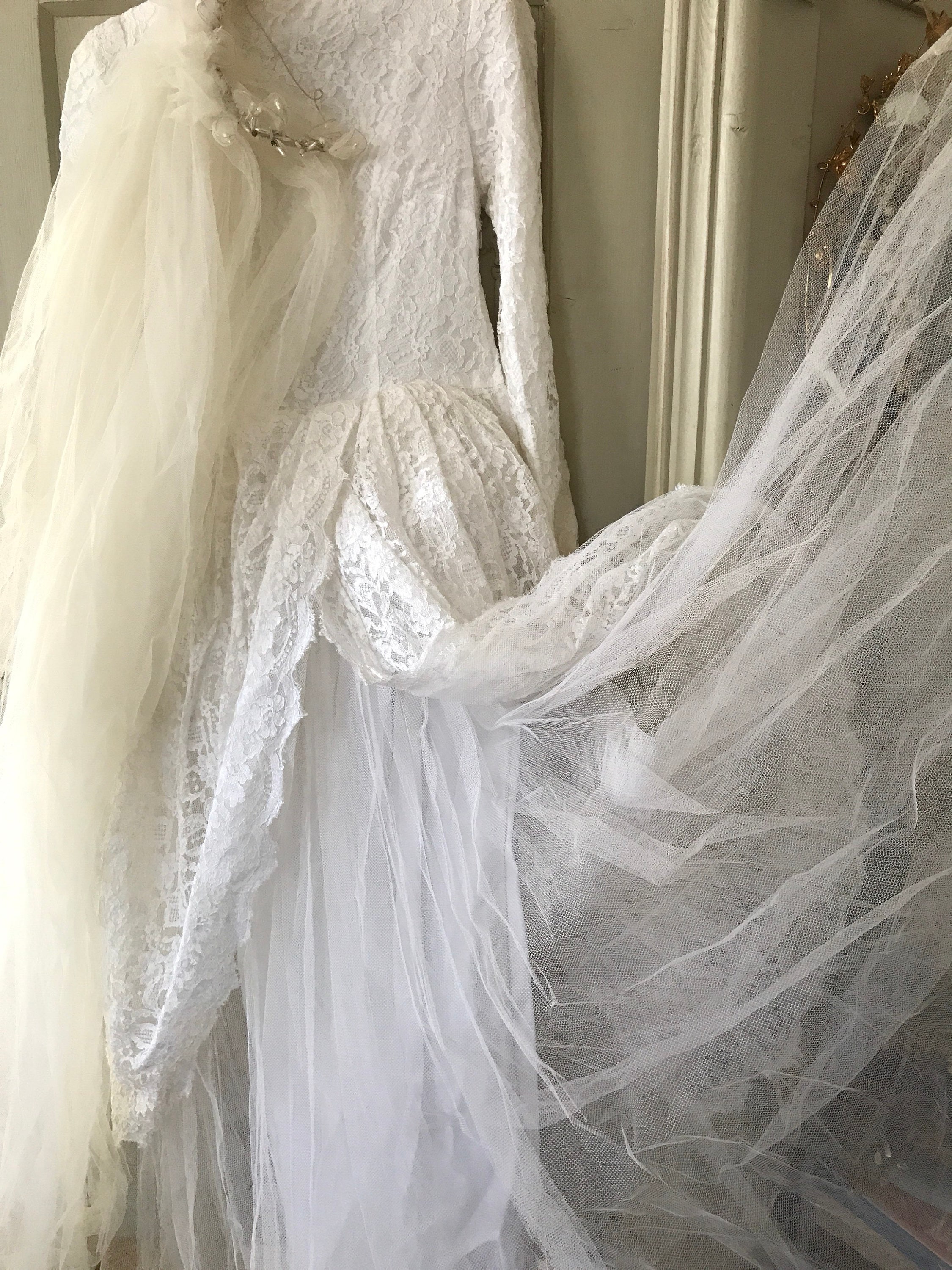 Vintage French Bride Dress of Lace With a Beautiful Veil and Crown ...