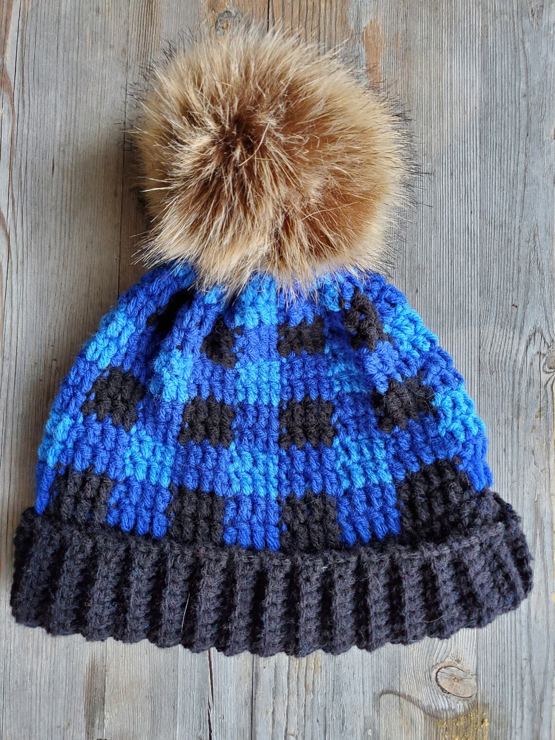 Crochet buffalo plaid hat Red buffalo plaid toque | Etsy