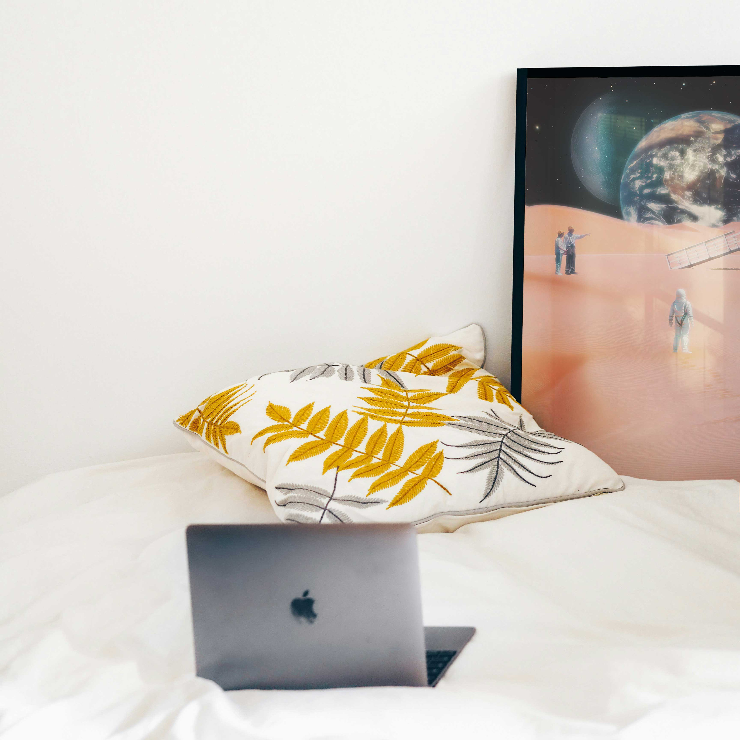 Astronaut | Space Collage | Beach | Retro Poster | Moon | Futurism ...