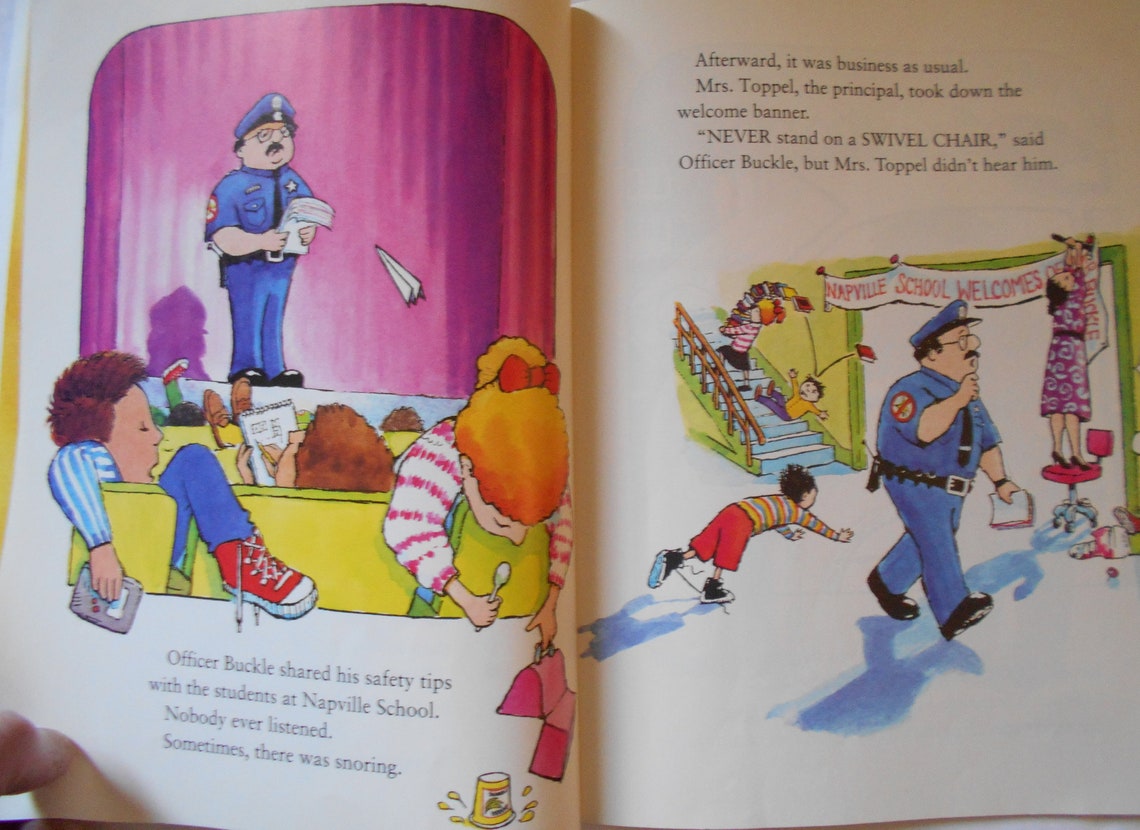 Officer Buckle and Gloria by Peggy Rathmann Scholastic Books Paperback ...