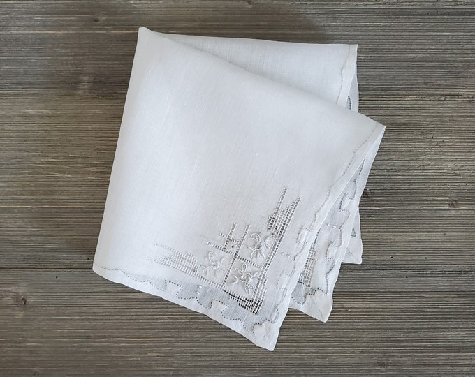 Antique Bridal Hankie, White-on-white Floral Embroidery, Vintage Linen ...