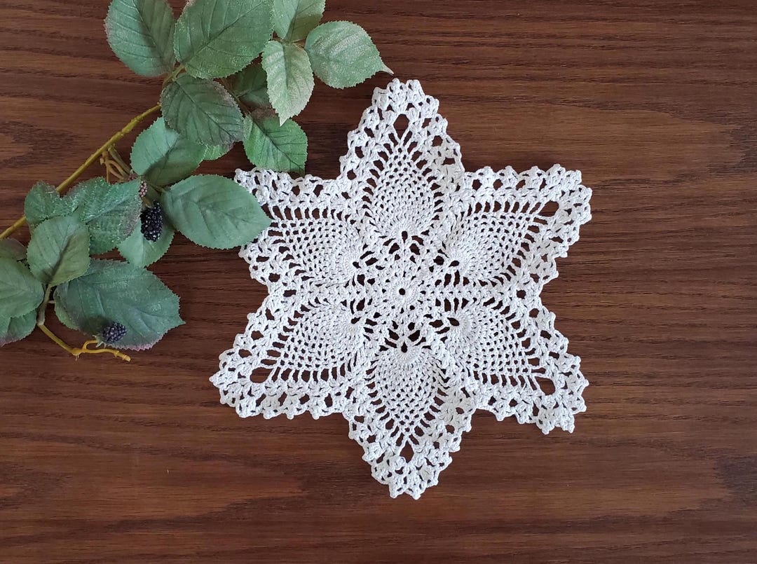 Star Shape Doily, 11" Crochet Table Topper, Vintage Home Décor - Etsy
