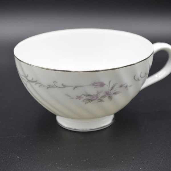 Taihei China Springtime Pattern Dessert Plate, Vintage Floral Dessert ...