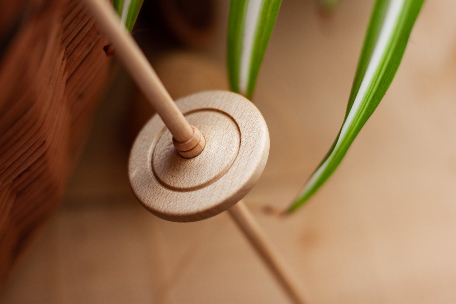 Akha Spindle Drop Spindle Mid Whorl Light Weight Spindle | Etsy