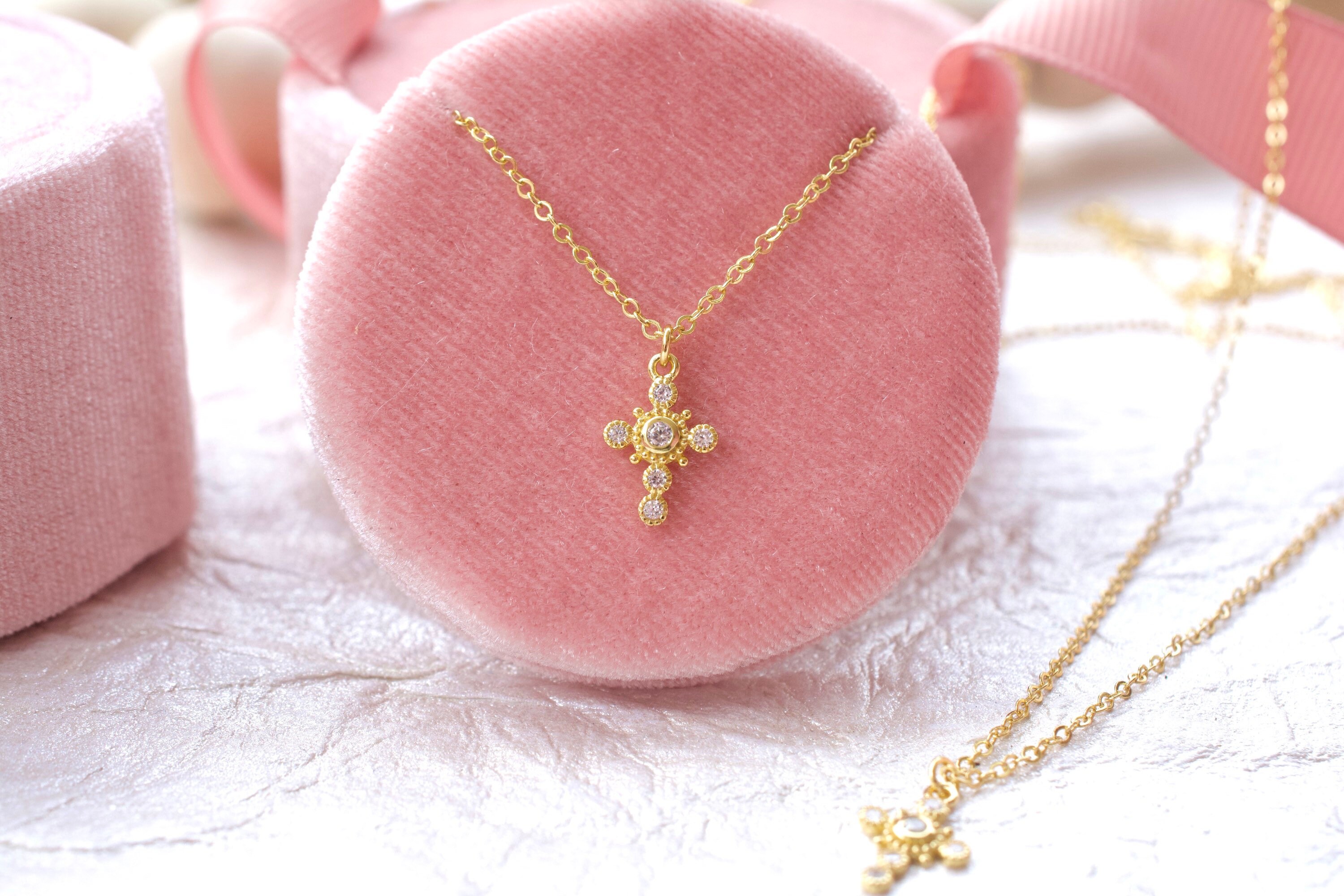 Small Gold Cross Minimalist Cross Pendant Dainty Cross - Etsy