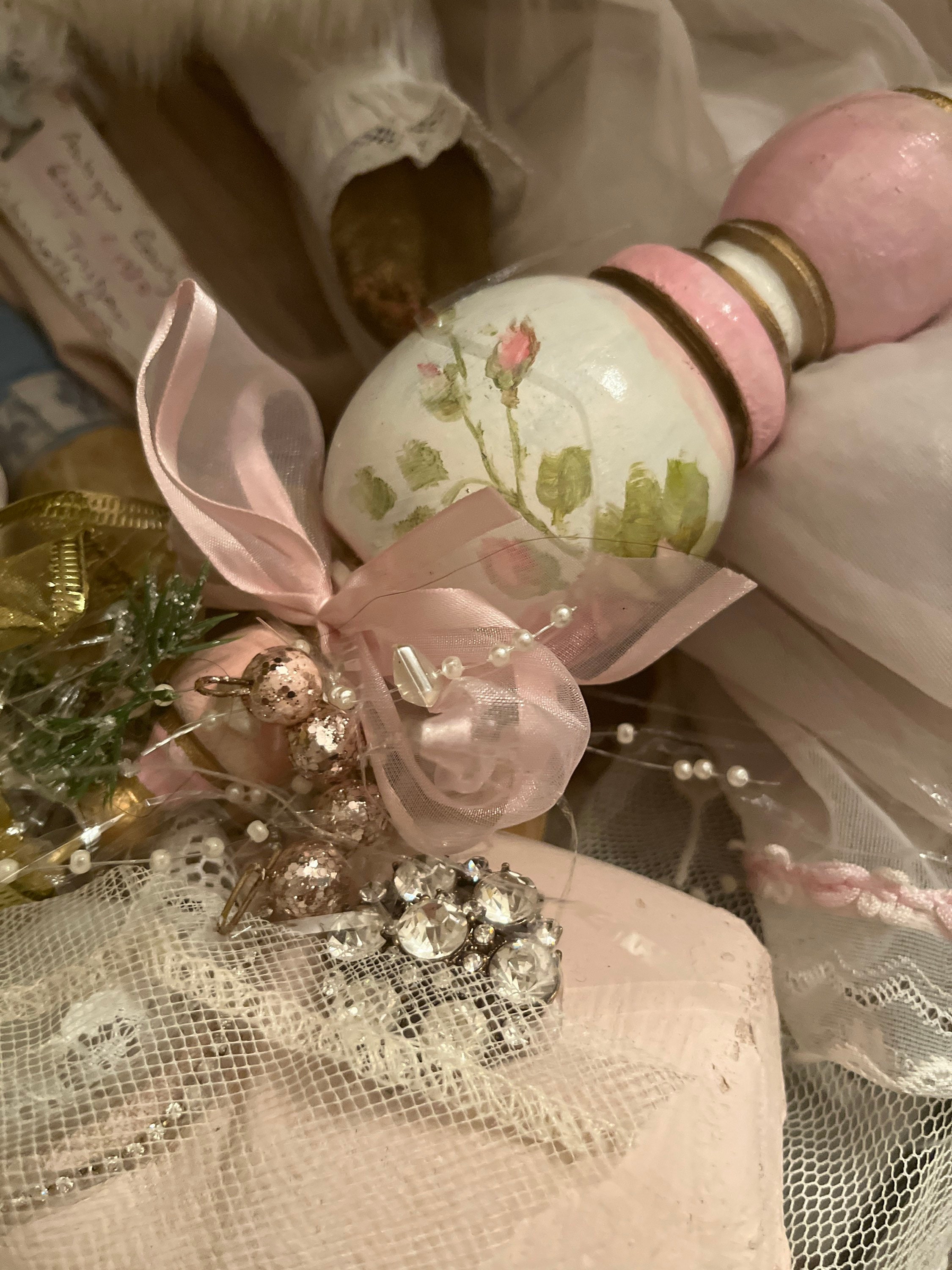 Beautiful Vintage Spindle Ornament - Etsy