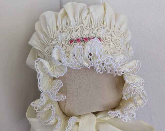Pale Yellow Smocked Bonnet. Baby Bonnet. Girls Bonnet. Sunbonnet ...
