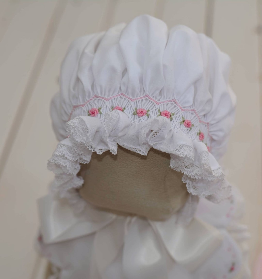 Beautiful Smocked Bonnet. Baby Girls Smocked Bonnet. White Smocked ...