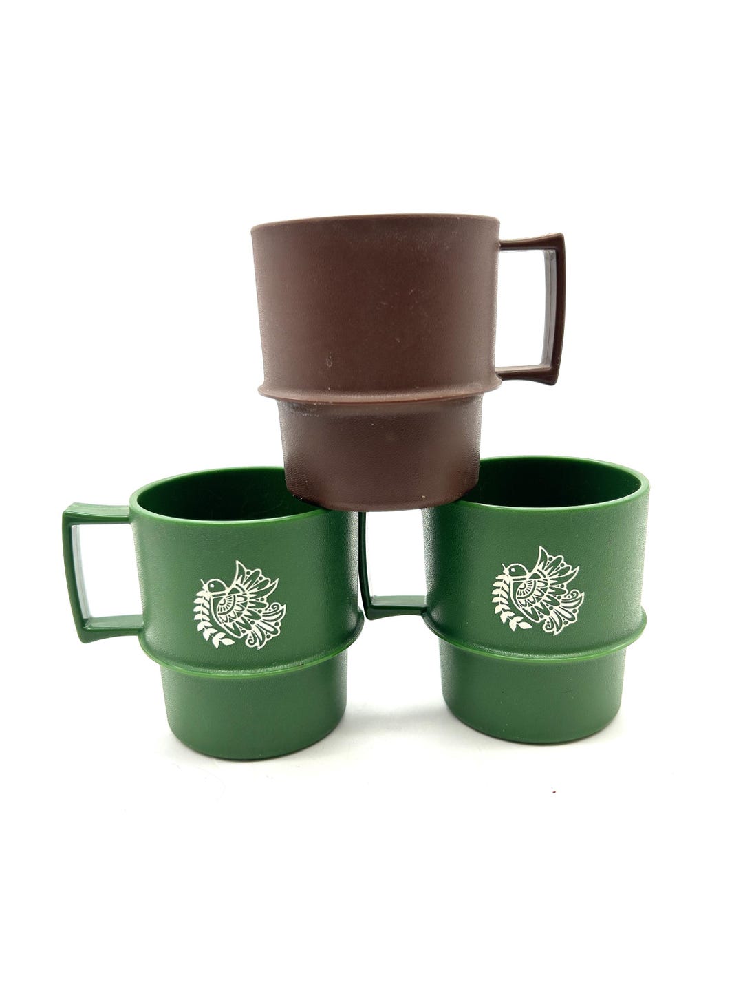 Set of Vintage Stacking Tupperware Mugs 2 Green Christmas Bird 1 Plain ...