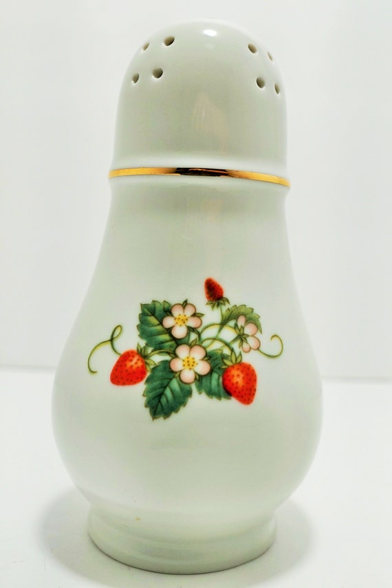 Kitchen & Dining Vintage 1978 Avon Strawberry Muffineer Salt Pepper ...