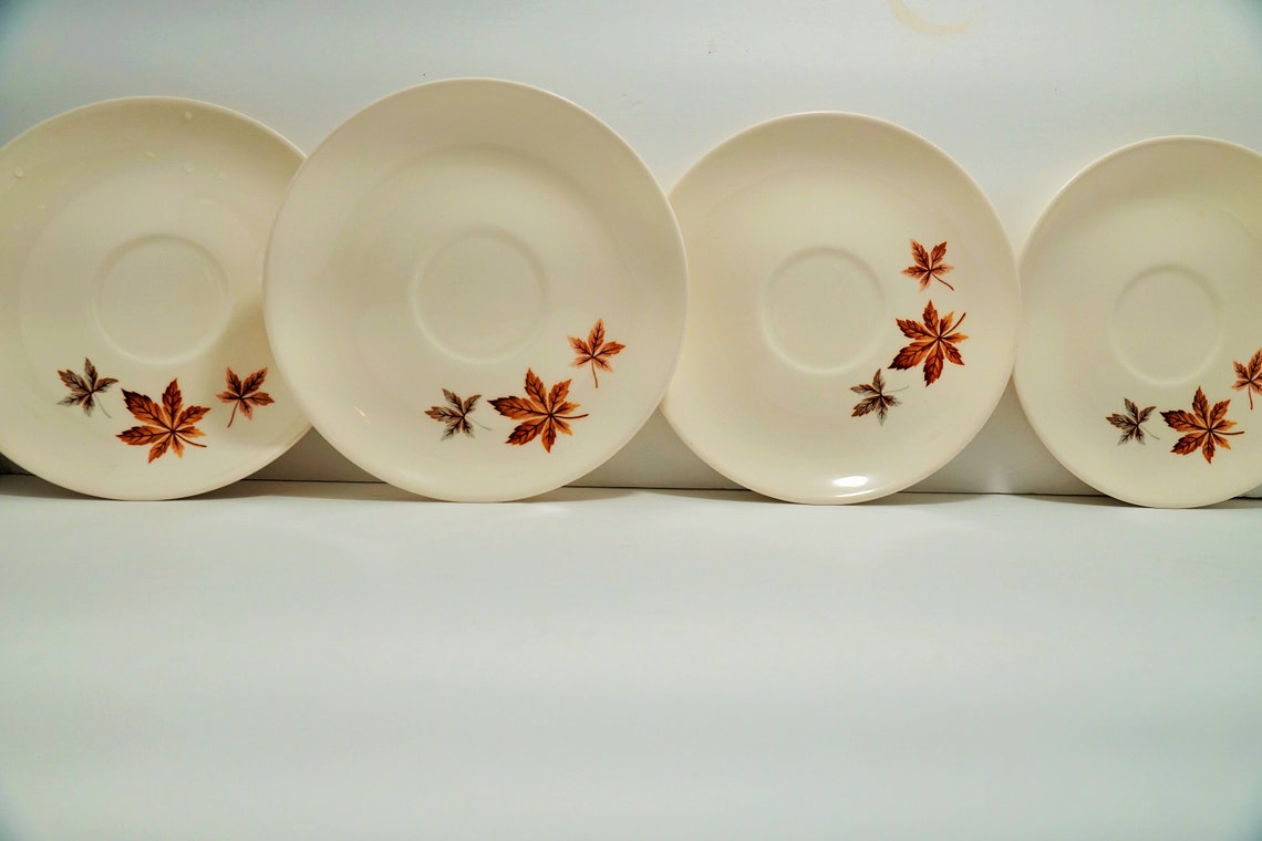 Set of 4 Maple Leaf Plates 6 Autumn Fall Thanksgiving - Etsy