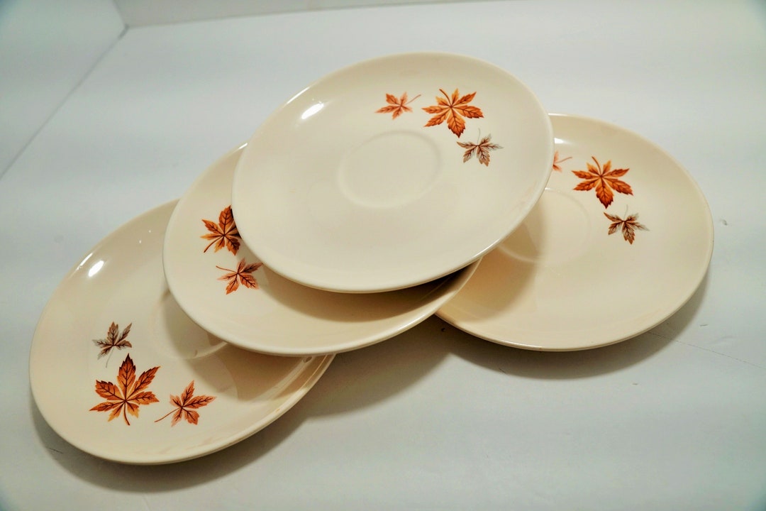 Set of 4 Maple Leaf Plates 6" Autumn Fall Thanksgiving Seasonal Salem ...