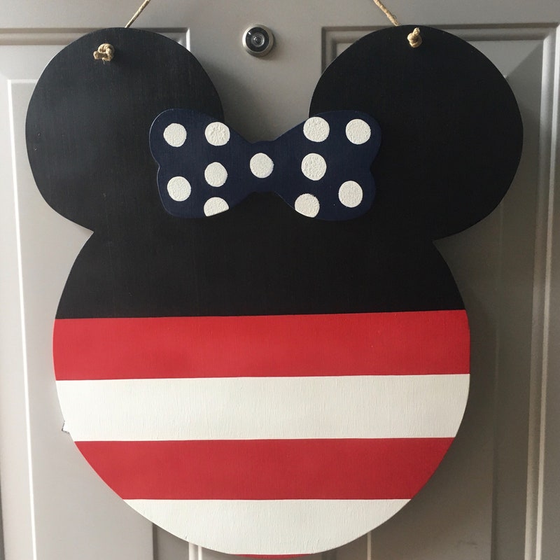 Mickey Mouse Door Hanger - Etsy
