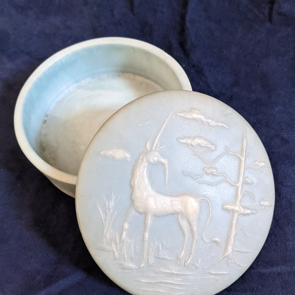 Incolay - Etsy