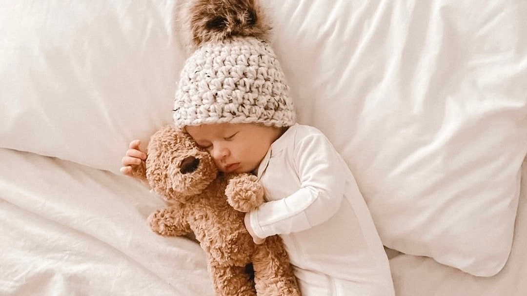 Cozy Comfortable Warm Chunky Crochet Toque Hat With Removable Pom Pom ...