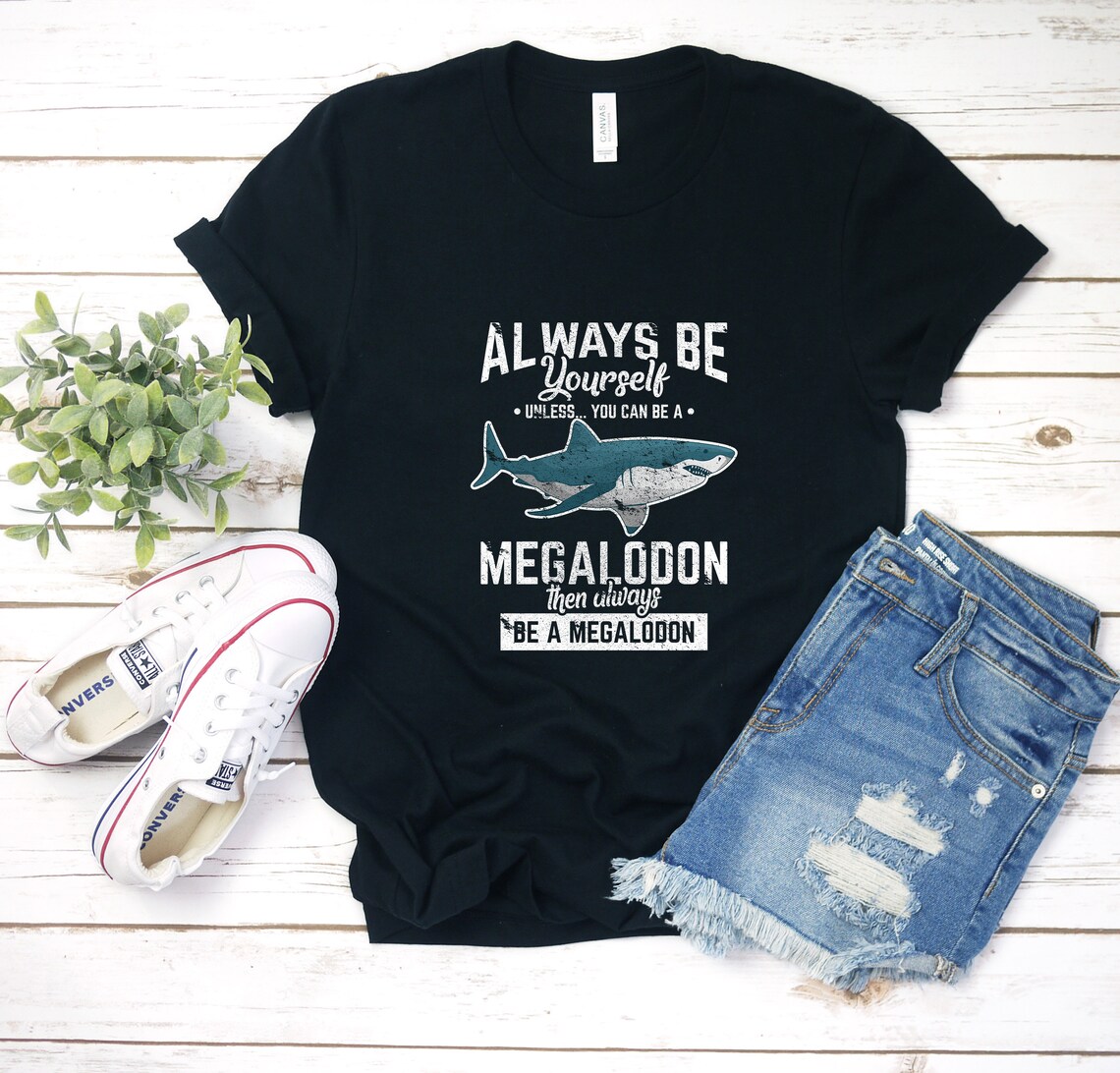 Megalodon Shark Shirt the Meg T-shirt Movie I Love Sharks Week | Etsy