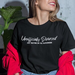 Divorced AF T-shirt: Funny Divorce Party Gift Tee - Etsy