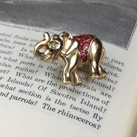 Vintage Avon Enamel & Rhinestone Elephant Tie Tack Pin - Gem