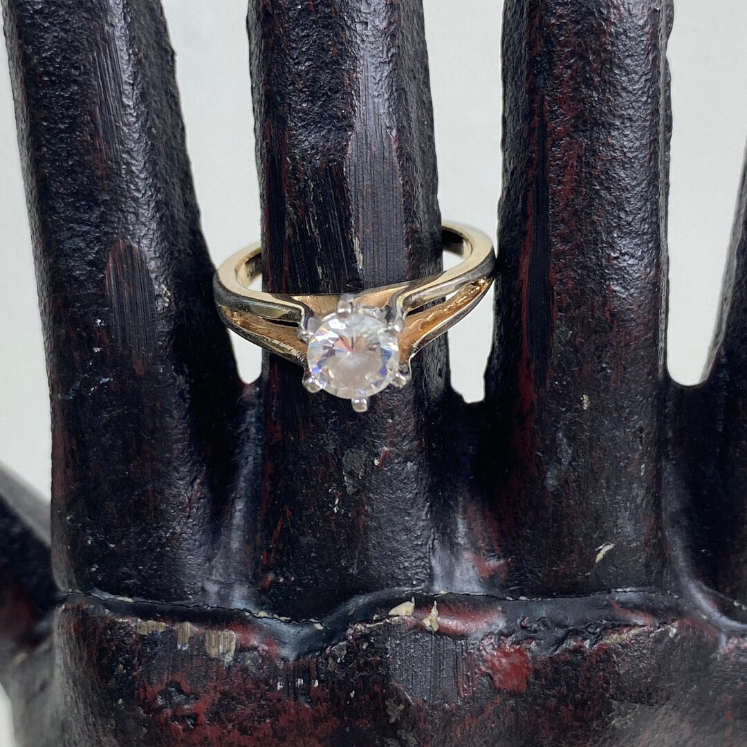Vintage 18K GE Solitaire Clear Stone Ring Size 8 - Etsy