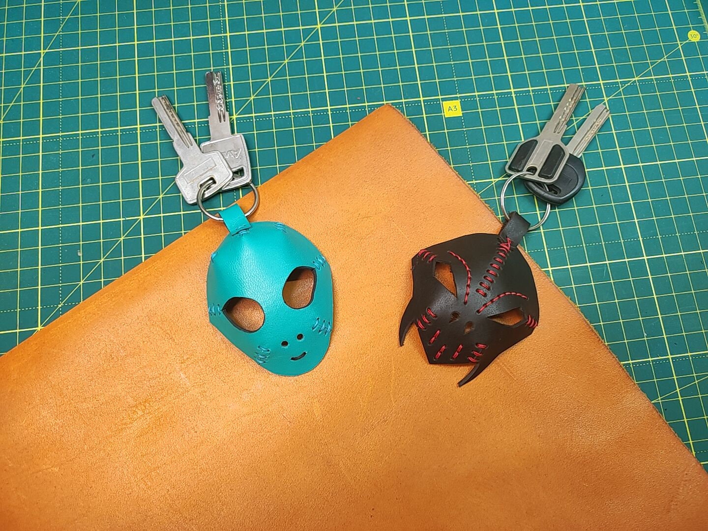 Aliens Leather Keychain Pattern Template Leather Download - Etsy