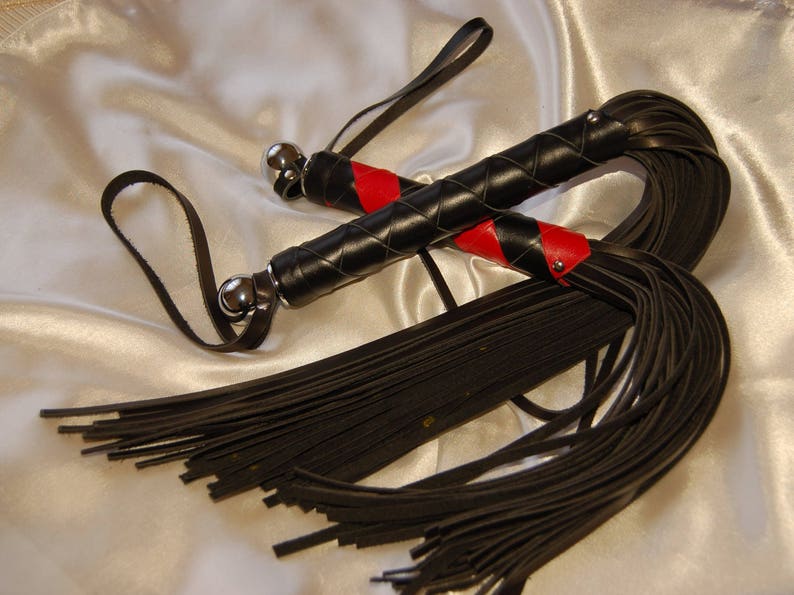 BDSM Flogger Black Leather Flogger BDSM Flogger Fetish - Etsy