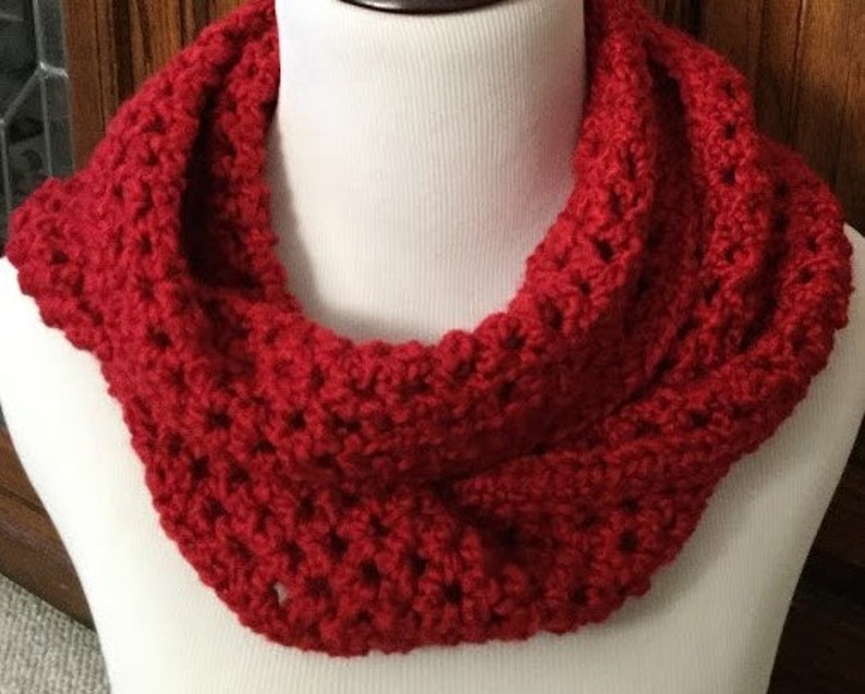 RED INFINITY SCARF Crochet Chunky Scarf Homespun Yarn Handmade - Etsy