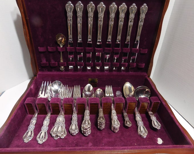 Wm Rogers 1939 Regent Silverplate 33 Piece Silverplate Service for 8 ...