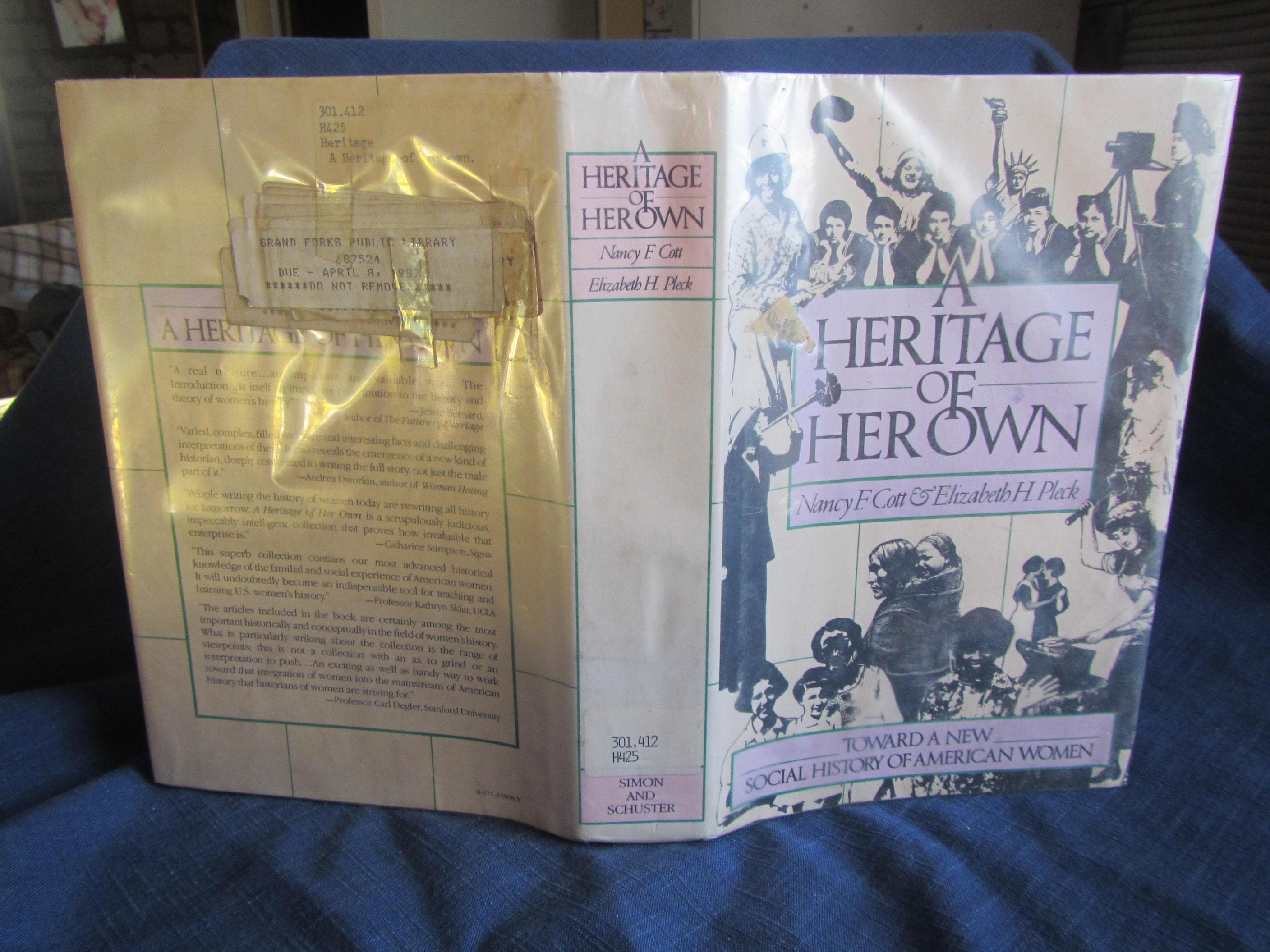 1979 A Heritage of Her Own Toward a New Social History of American ...