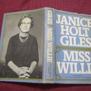 1971 ** Miss Willie ** Janice Holt Giles **sj - Etsy
