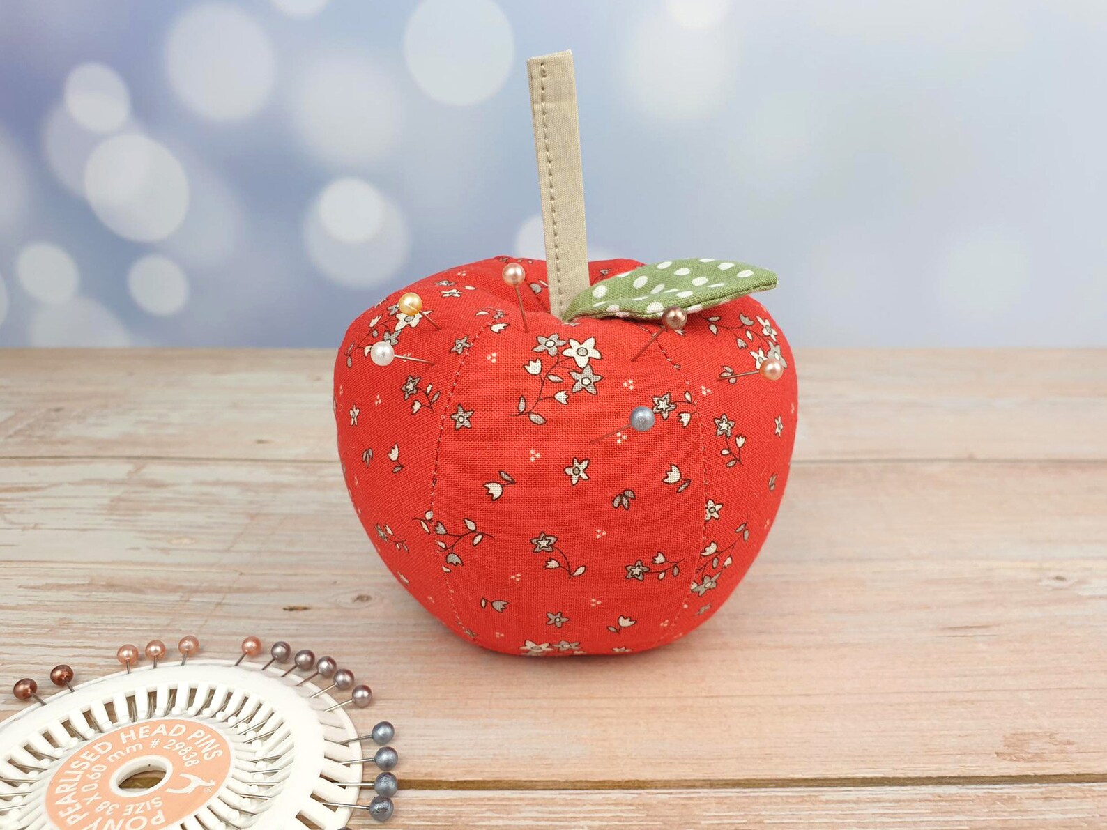 Fabric Apple Pincushion Sewing Pattern (PDF Download) - Perfect Teacher ...