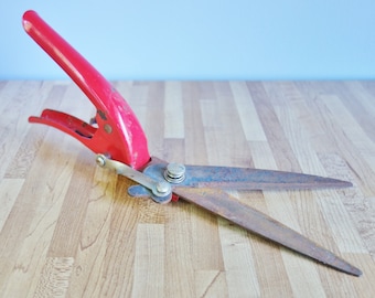 Vintage Red Handled Gardening Shears Old Grass Trimming - Etsy