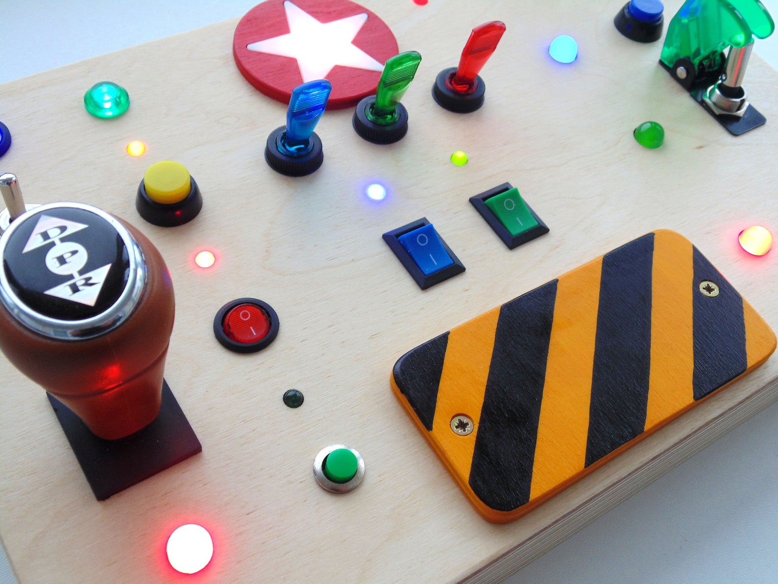LED Light Busy Board for Toddler Electronic Busy Board LED Light Toy ...
