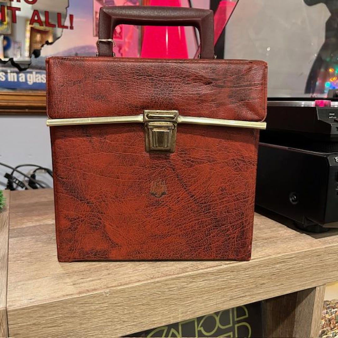 Record Storage Case. Burnt Red Vintage Record Carrying Case. 45 Rpm 7 ...