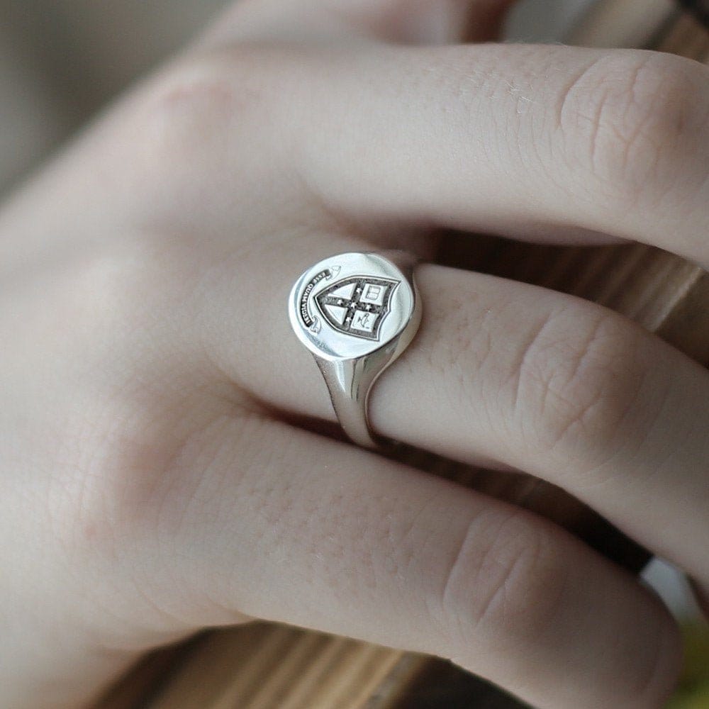 Personalized Coat of Arms Signet Ring, Family Crest Rings, Family Crest ...