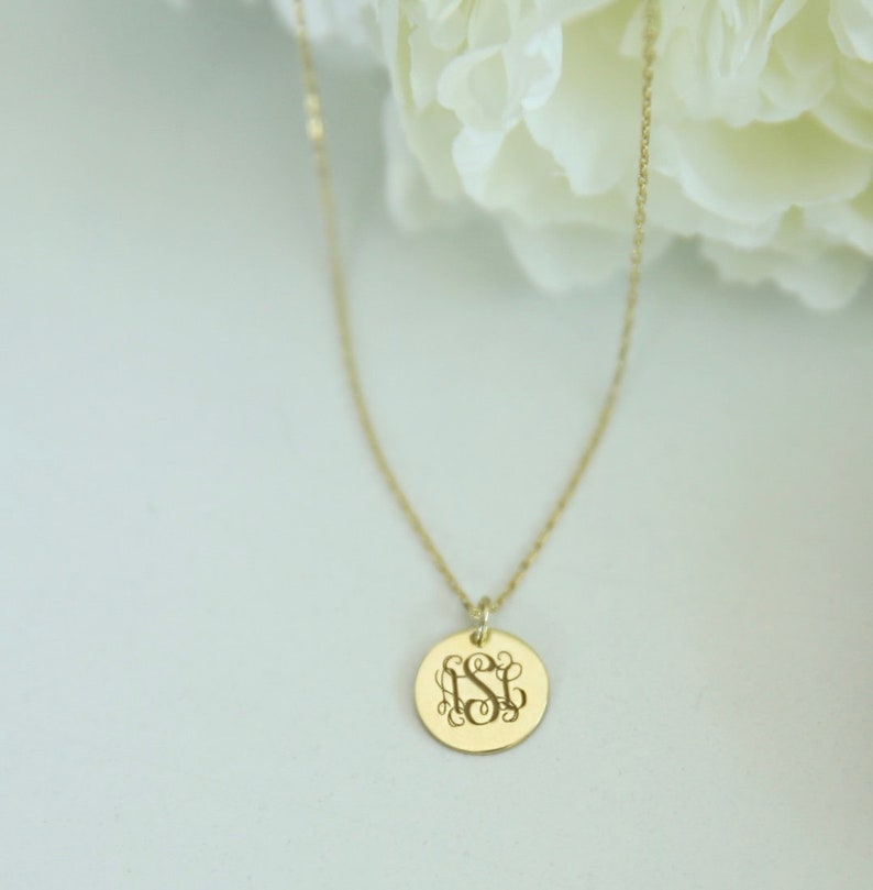 14k Gold Custom Initial Disc Necklace Monogram - Etsy