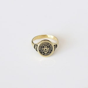 College Emblem Signet Ring,personalized Ring, Engraved Class Ring ...