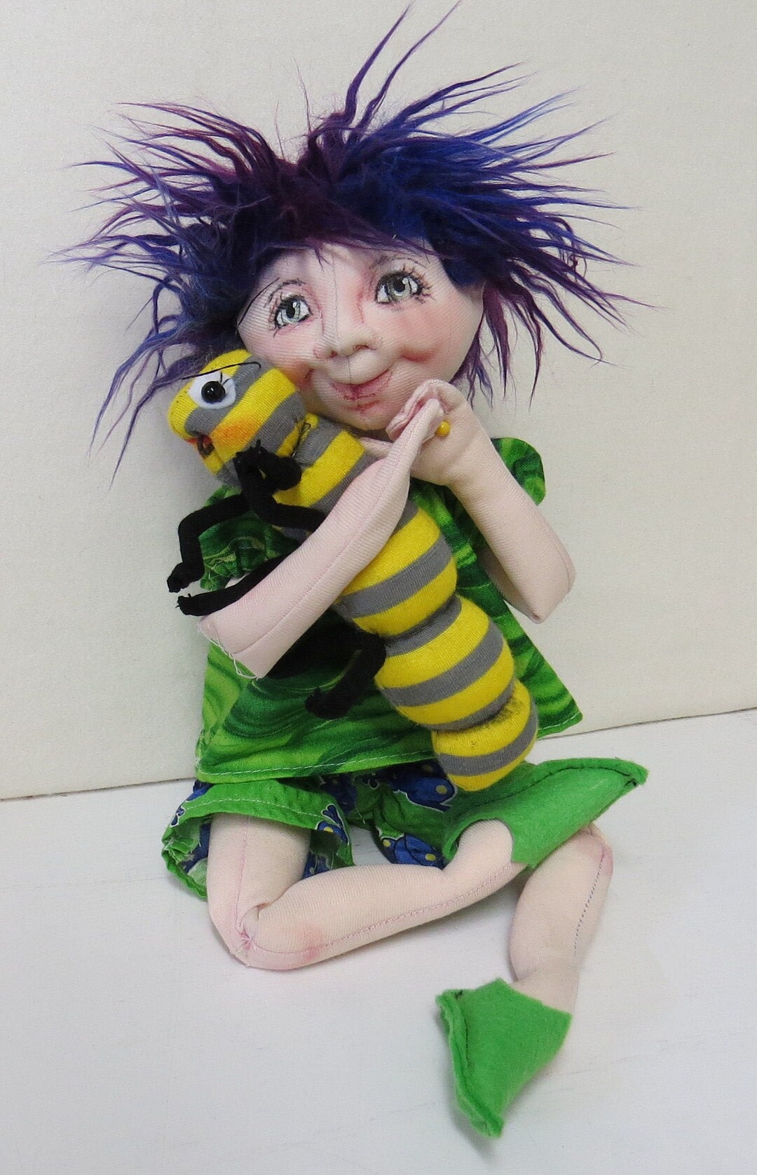 Pippa & Pet, 17 Inches Doll and 6 Inches Caterpillar Cloth Doll Making ...