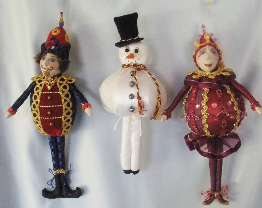 MM257E - JOYFUL JOLLIES- 3 Christmas Ornaments, Cloth Doll Making ...