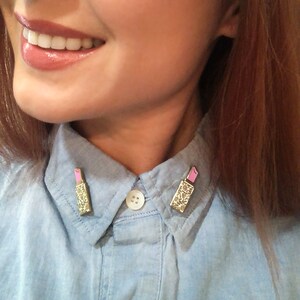 Lipstick Pin in Gold and Pink Hard Enamel Flowers, Pretty Lapel Pin ...