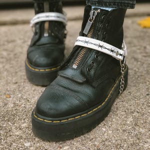 Barbed Wire Boot Harness - Etsy